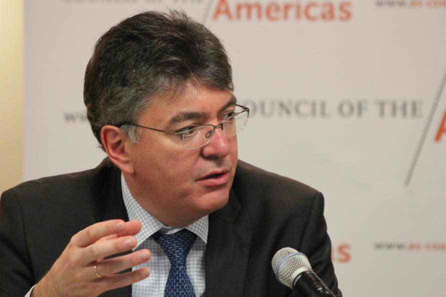 Breakfast with the Colombian Minister of Finance and Public Credit | AS/COA