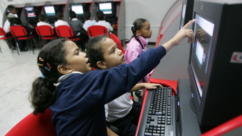 Explainer: Broadband Internet Access in Latin America | AS/COA